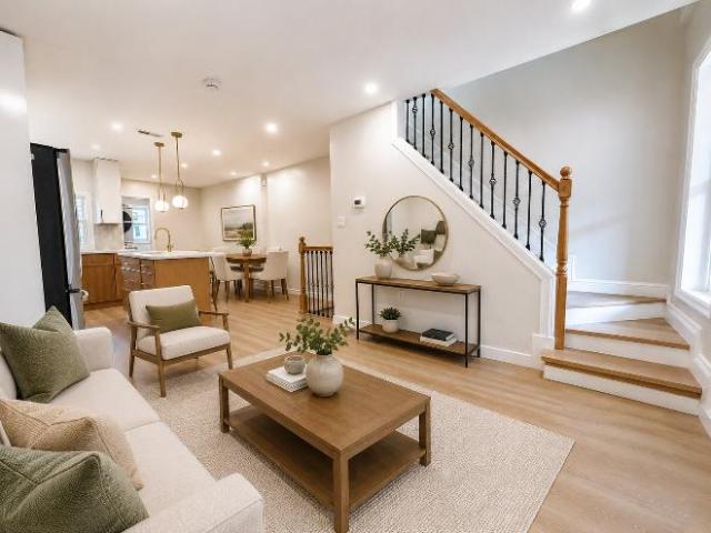 2 Br, 2 bath, Townhouse/Brownstone/RowHouse 1630 S Marston St