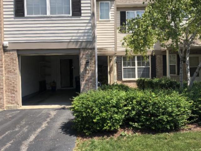 2 Br, 2 bath, Townhouse/Brownstone/RowHouse 1710 Grove Ave
