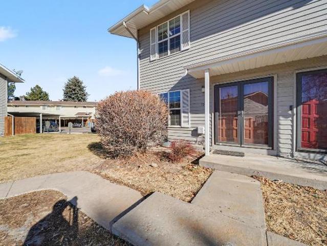 2 Br, 2 bath, Townhouse/Brownstone/RowHouse 1920 S Oswego Way
