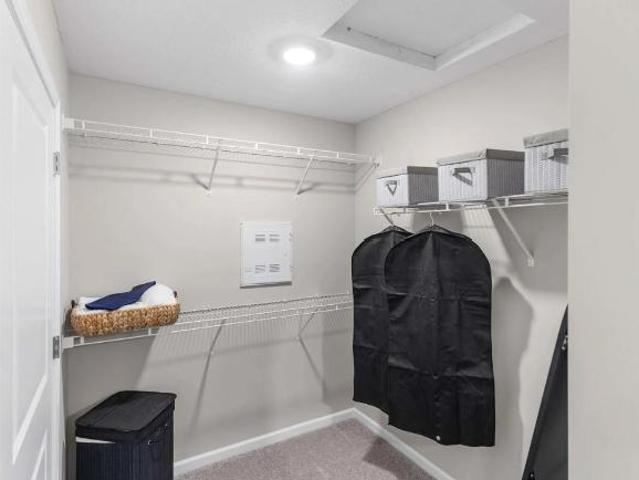 2 Br, 2 bath, Townhouse/Brownstone/RowHouse 205 Trillium Dr