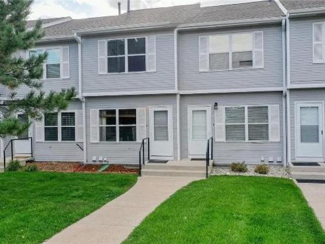 2 Br, 2 bath, Townhouse/Brownstone/RowHouse 2076 Oakcrest Cir
