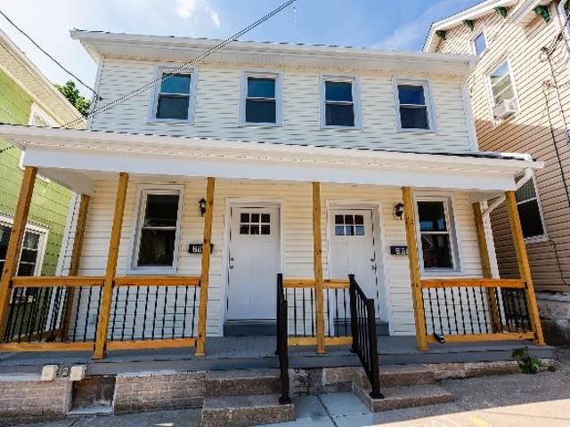 2 Br, 2 bath, Townhouse/Brownstone/RowHouse 203 W High St