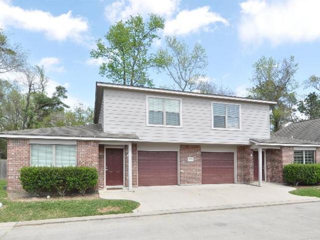2 Br, 2 bath, Townhouse/Brownstone/RowHouse 21459 W Wallis Dr