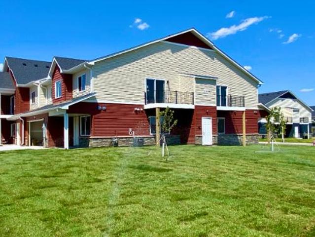 2 Br, 2 bath, Townhouse/Brownstone/RowHouse 2100 4th Ln Se