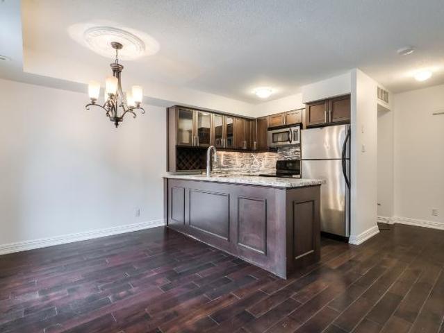 2 Br, 2 bath, Townhouse/Brownstone/RowHouse 21 Pirandello Street