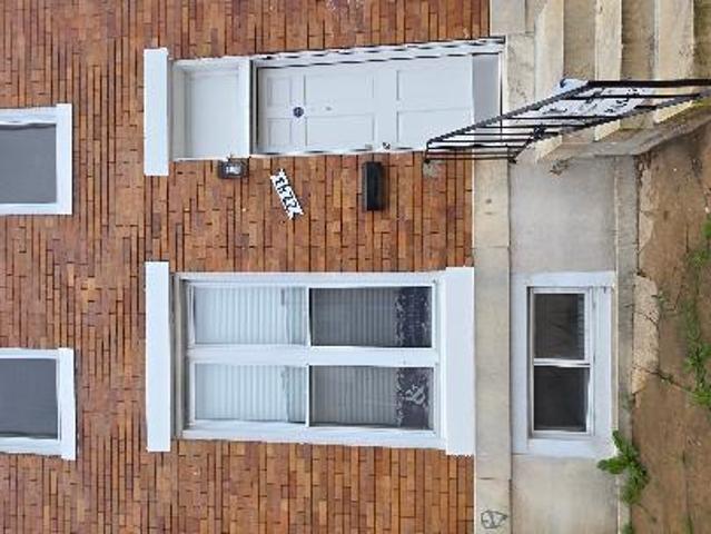 2 Br, 2 bath, Townhouse/Brownstone/RowHouse 2243 West Fayette St