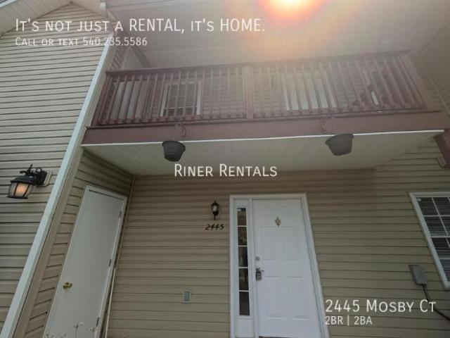 2 Br, 2 bath, Townhouse/Brownstone/RowHouse 2445 Mosby Ct