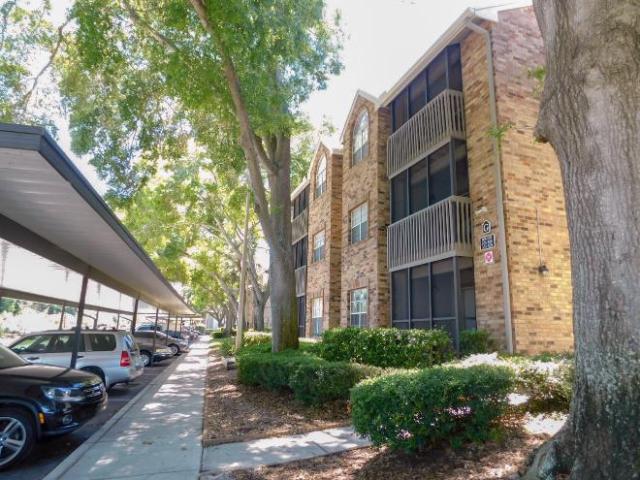 2 Br, 2 bath, Townhouse/Brownstone/RowHouse 2500 Winding Creek Boulevard