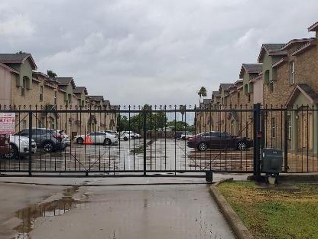 2 Br, 2 bath, Townhouse/Brownstone/RowHouse 2510 E Business Highway 83