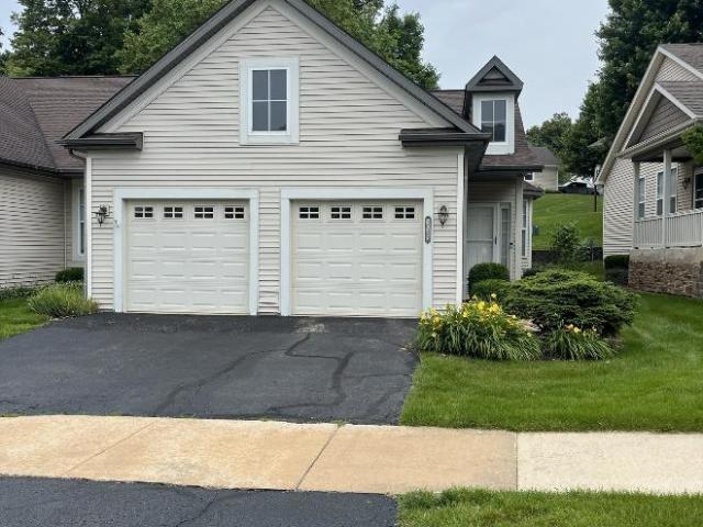 2 Br, 2 bath, Townhouse/Brownstone/RowHouse 2517 Sandhutton Ave
