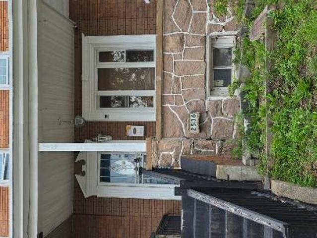 2 Br, 2 bath, Townhouse/Brownstone/RowHouse 2536 Aisquith St