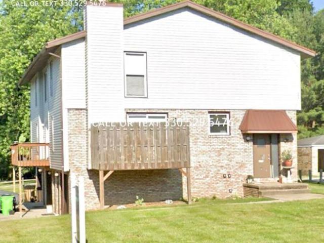 2 Br, 2 bath, Townhouse/Brownstone/RowHouse 2776 Kipling Ave Nw