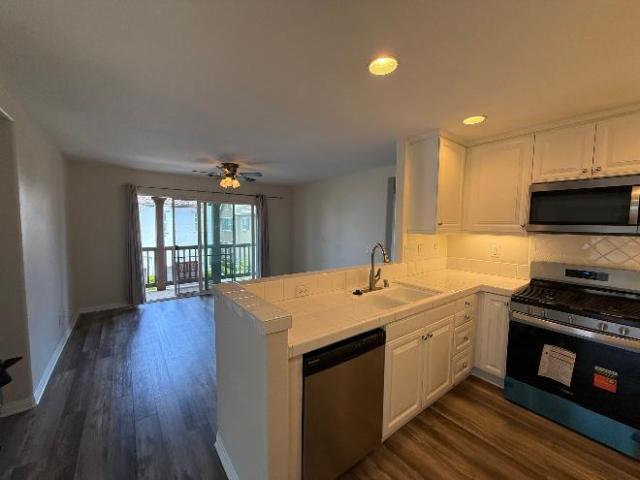 2 Br, 2 bath, Townhouse/Brownstone/RowHouse 28427 Santa Rosa Ln