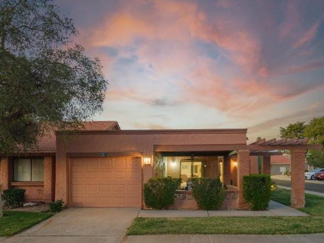 2 Br, 2 bath, Townhouse/Brownstone/RowHouse 287 Leisure World
