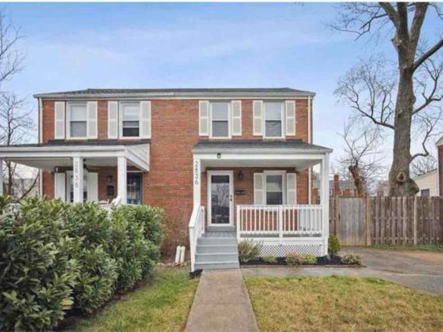 2 Br, 2 bath, Townhouse/Brownstone/RowHouse 2836 Fairhaven Ave