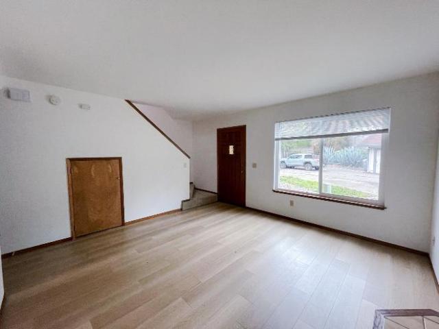 2 Br, 2 bath, Townhouse/Brownstone/RowHouse 2980 Sunridge Drive