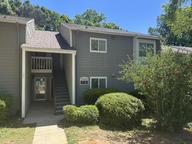 2 Br, 2 bath, Townhouse/Brownstone/RowHouse 2900 Heathstead Place b