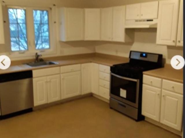 2 Br, 2 bath, Townhouse/Brownstone/RowHouse 29 Fortin Avenue