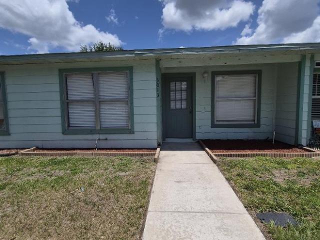2 Br, 2 bath, Townhouse/Brownstone/RowHouse 3013 Wickham Blvd