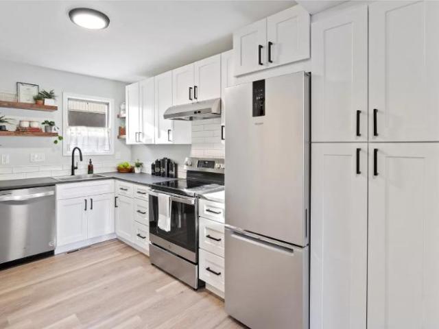 2 Br, 2 bath, Townhouse/Brownstone/RowHouse 3024 Ross Drive