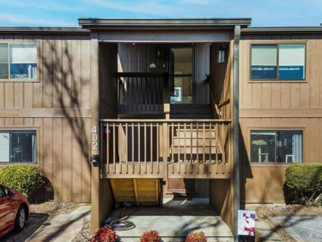 2 Br, 2 bath, Townhouse/Brownstone/RowHouse 319 Greenville Highway