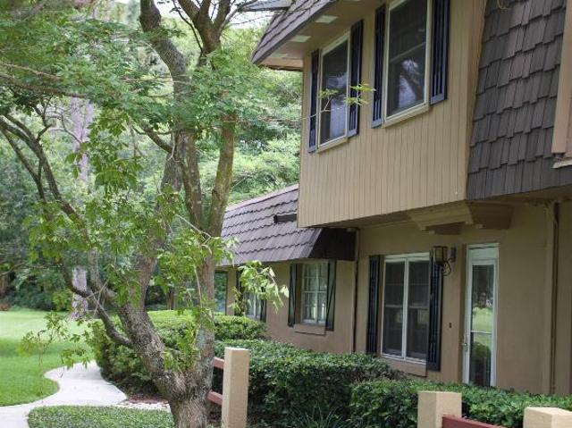 2 Br, 2 bath, Townhouse/Brownstone/RowHouse 3104 Harrison Ave