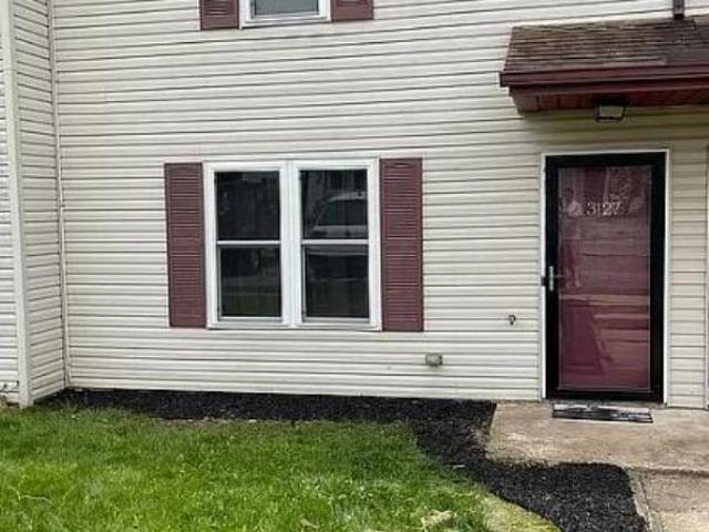 2 Br, 2 bath, Townhouse/Brownstone/RowHouse 3127 Galaxy Road