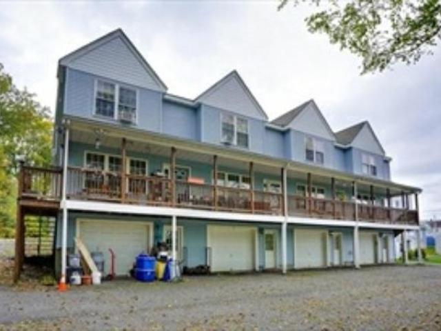 2 Br, 2 bath, Townhouse/Brownstone/RowHouse 31 33 5th Ave