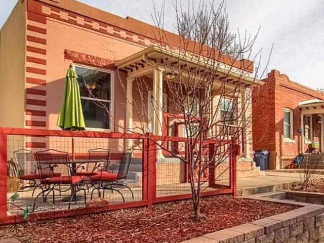 2 Br, 2 bath, Townhouse/Brownstone/RowHouse 3247 W Conejos Pl
