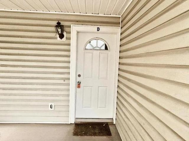 2 Br, 2 bath, Townhouse/Brownstone/RowHouse 3555 Highway 544