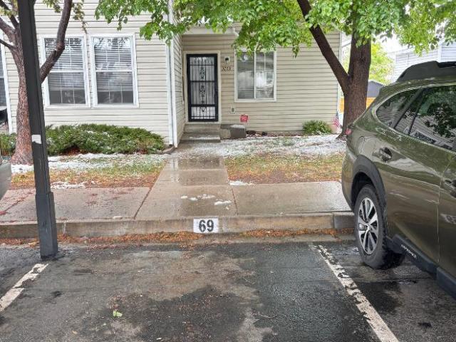 2 Br, 2 bath, Townhouse/Brownstone/RowHouse 3769 E 121st Ave