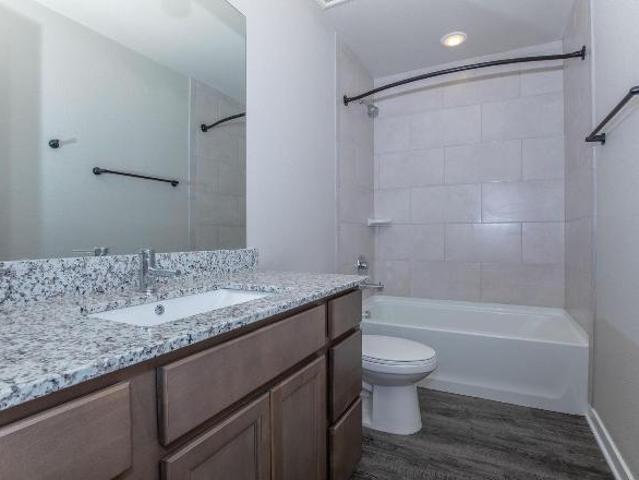 2 Br, 2 bath, Townhouse/Brownstone/RowHouse 3790 Pony Tracks Drive