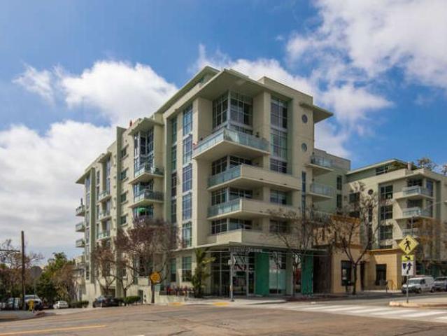 2 Br, 2 bath, Townhouse/Brownstone/RowHouse 3812 Park Blvd