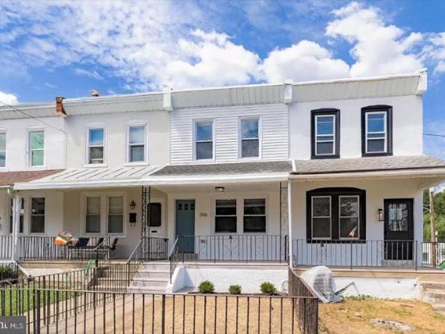 2 Br, 2 bath, Townhouse/Brownstone/RowHouse 396 Ripka Street
