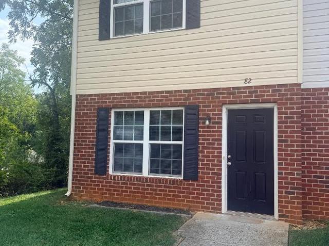 2 Br, 2 bath, Townhouse/Brownstone/RowHouse 7 Duiguid Dr