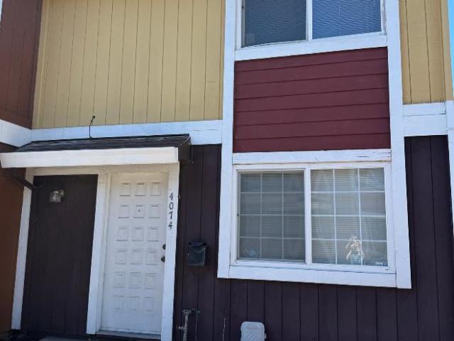 2 Br, 2 bath, Townhouse/Brownstone/RowHouse 4074 Weymouth Lane