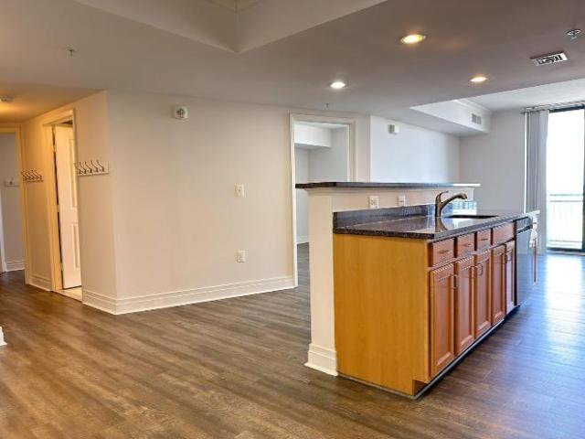 2 Br, 2 bath, Townhouse/Brownstone/RowHouse 414 Water Street
