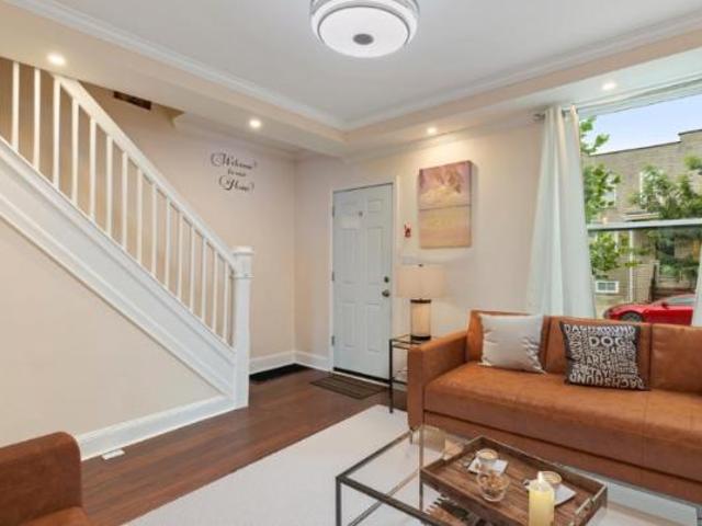 2 Br, 2 bath, Townhouse/Brownstone/RowHouse 415 N East Ave
