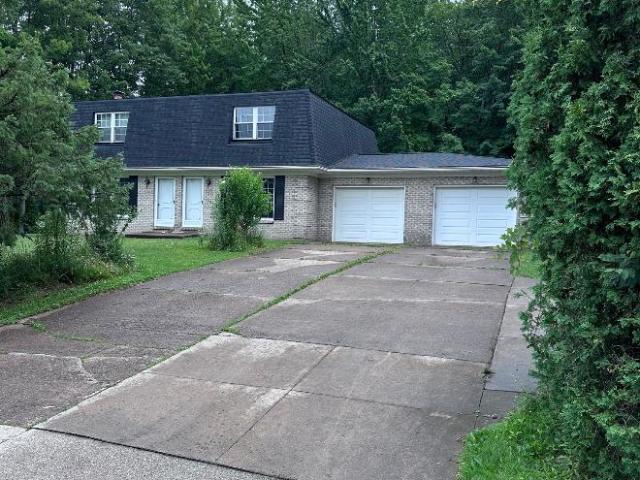 2 Br, 2 bath, Townhouse/Brownstone/RowHouse 4125 Cooper Rd