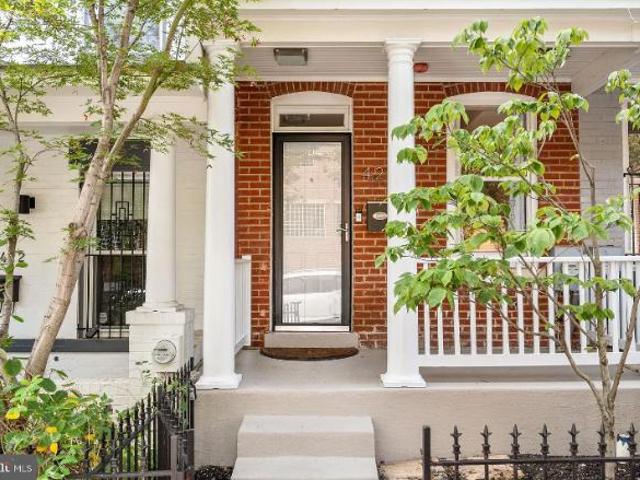 2 Br, 2 bath, Townhouse/Brownstone/RowHouse 424 Oakdale Place