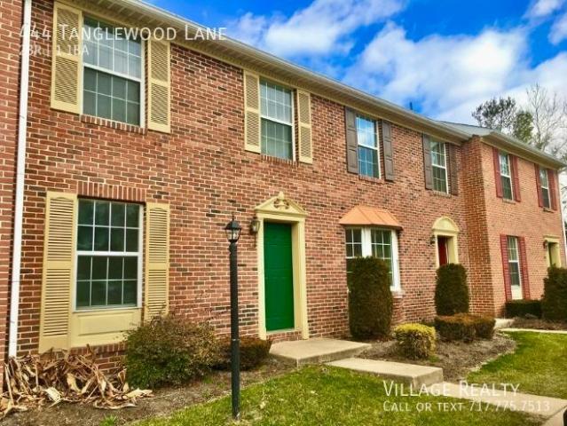 2 Br, 2 bath, Townhouse/Brownstone/RowHouse 444 Tanglewood Lane