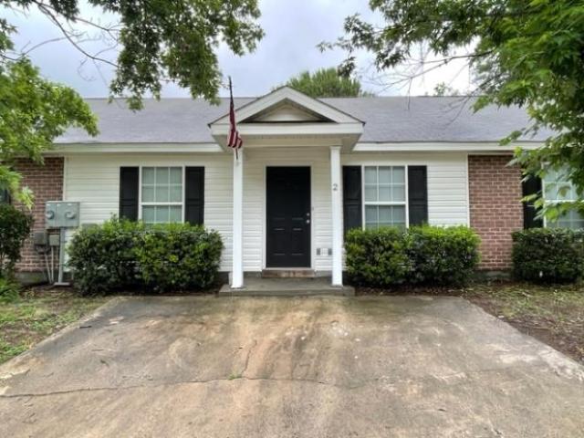 2 Br, 2 bath, Townhouse/Brownstone/RowHouse 4463 Belair Drive
