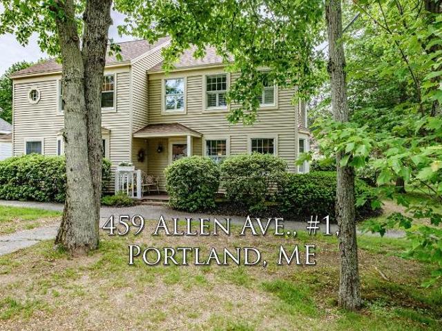 2 Br, 2 bath, Townhouse/Brownstone/RowHouse 459 Allen Ave