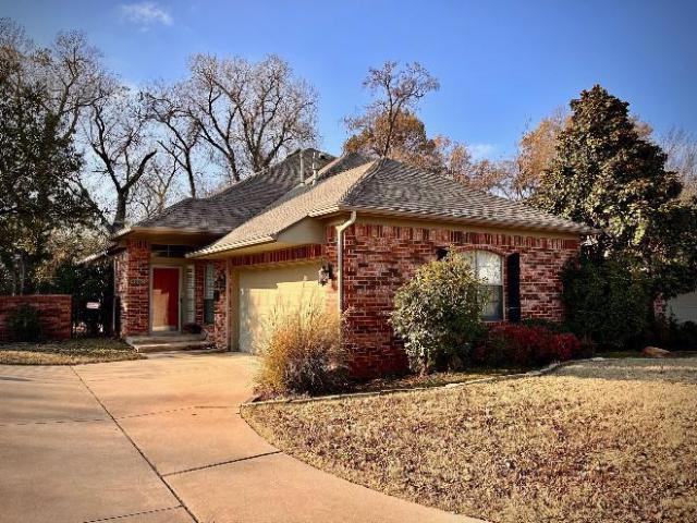 2 Br, 2 bath, Townhouse/Brownstone/RowHouse 4501 N Youngs Blvd