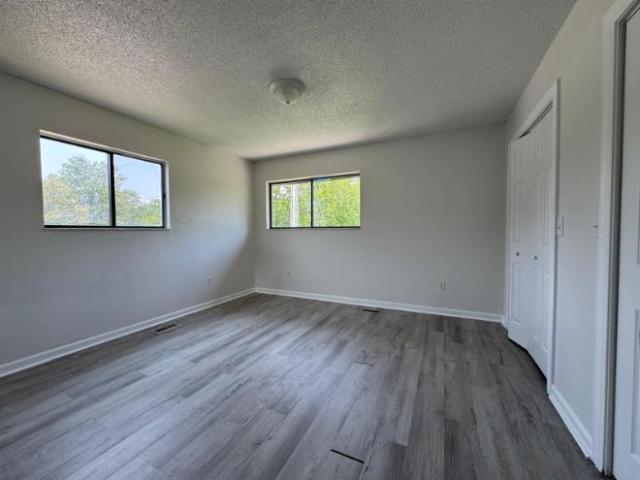 2 Br, 2 bath, Townhouse/Brownstone/RowHouse 4807 Little River Rd