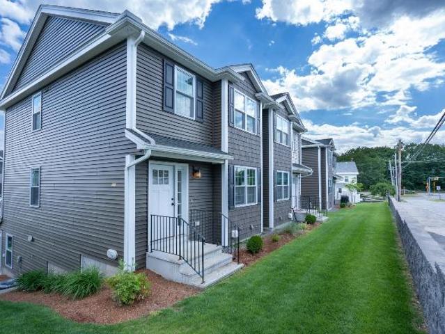 2 Br, 2 bath, Townhouse/Brownstone/RowHouse 4 Fairview Street