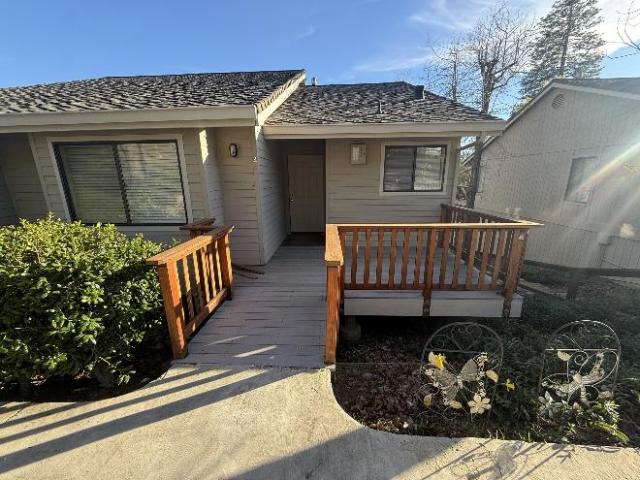 2 Br, 2 bath, Townhouse/Brownstone/RowHouse 504 Dogwood Dr
