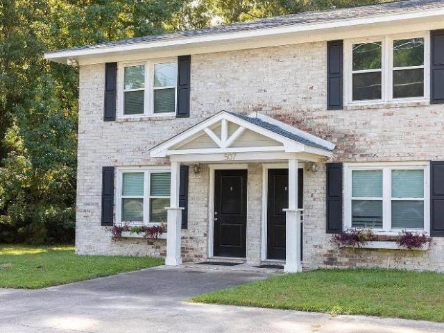 2 Br, 2 bath, Townhouse/Brownstone/RowHouse 507 Arlington
