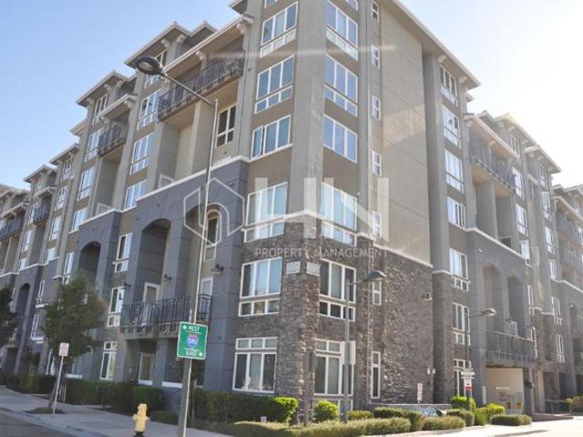 2 Br, 2 bath, Townhouse/Brownstone/RowHouse 5503 Demarcus Blvd