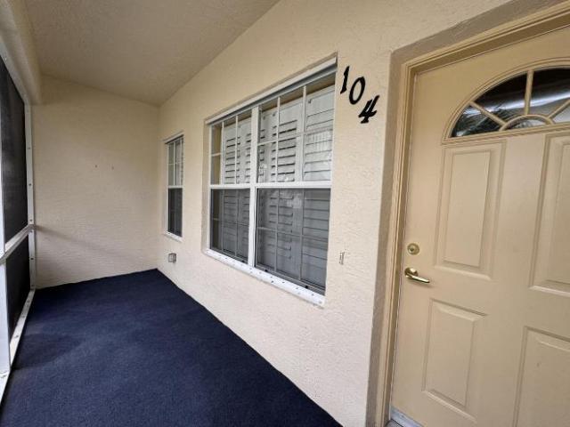 2 Br, 2 bath, Townhouse/Brownstone/RowHouse 600 Mirabella Cir
